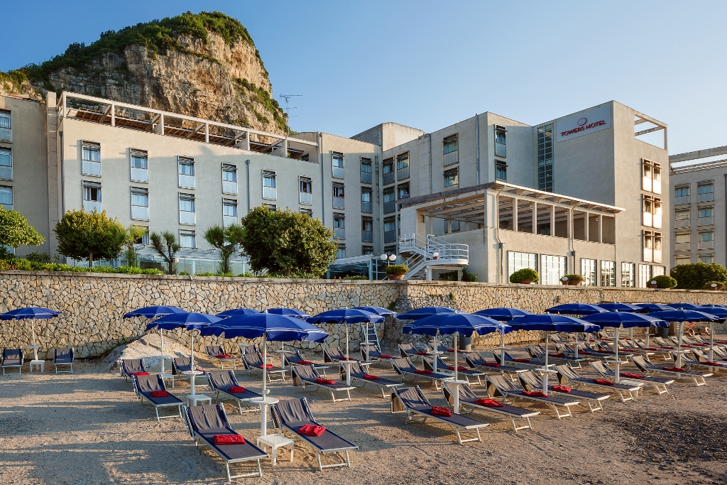 Towers Hotel Castellammare Di Stabia at Audrey Snelling blog